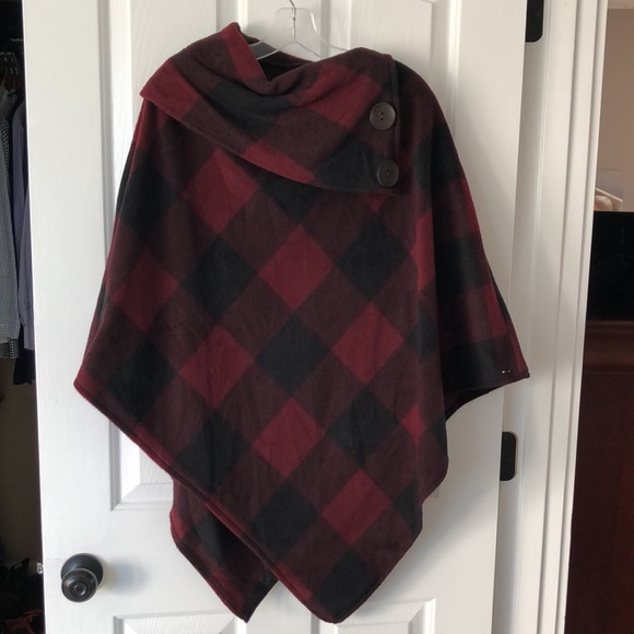 Le Moda | Jackets & Coats | Nwt Le Moda Burgundy Plaid Poncho Shaw One ...